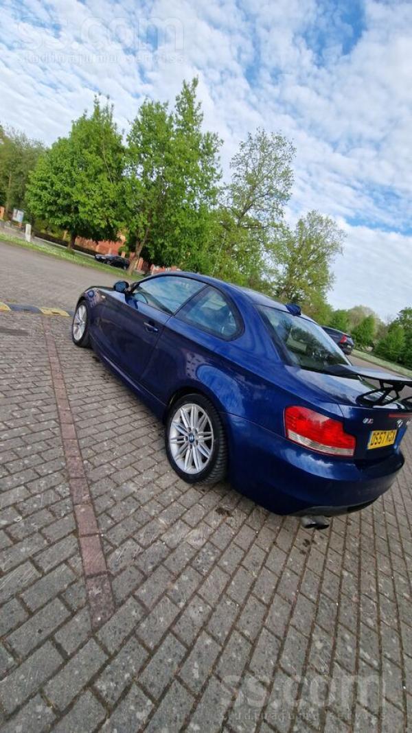 Blue BMW 120 2007 in Dobele, with an engine capacity of 2.00 L and mileage of 230 thousand km for 2350 €, photo 4 on AUTOMOTO.COM.LV