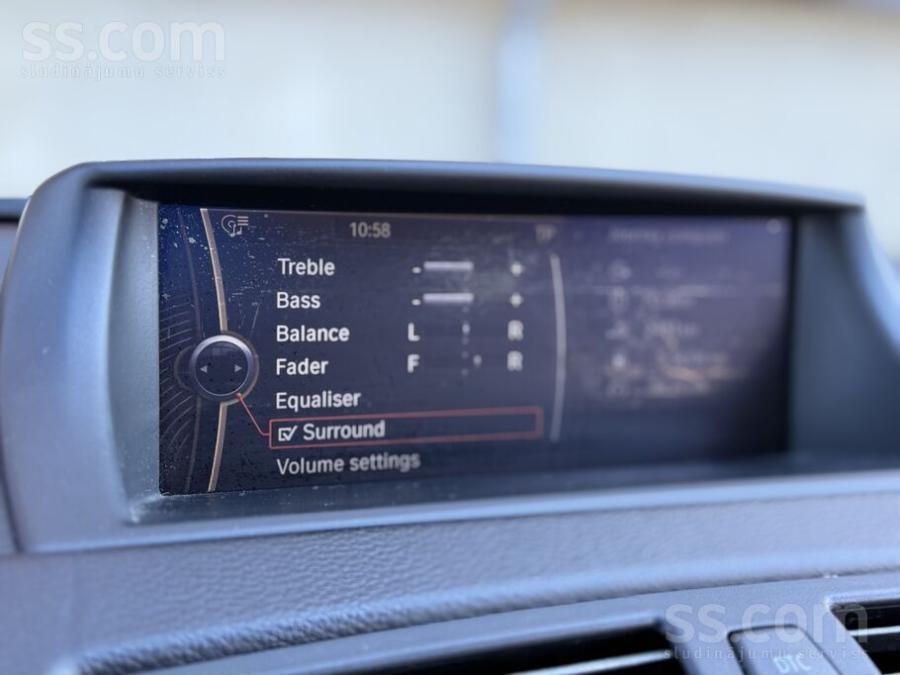 Blue BMW 120 2009 in Riga, with an engine capacity of 2.00 L and mileage of 295 thousand km for 7300 €, photo 17 on AUTOMOTO.COM.LV