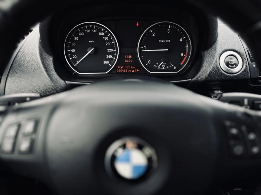 Zils BMW 120 2010 Rīga, ar dzinēja tilpumu 2.00 L un nobraukumu 350 tūkst. km par 6999 €, foto 3 vietnē AUTOMOTO.COM.LV