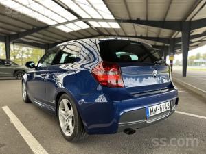 Blue BMW 120 2010 in Riga, with an engine capacity of 2.00 L and mileage of 253 thousand km for 4150 €, photo 9 on AUTOMOTO.COM.LV