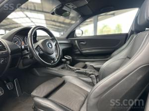 Blue BMW 120 2010 in Riga, with an engine capacity of 2.00 L and mileage of 253 thousand km for 4150 €, photo 11 on AUTOMOTO.COM.LV