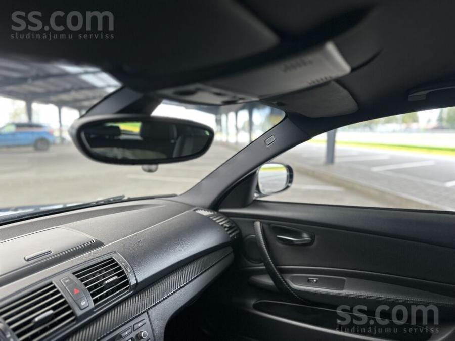 Blue BMW 120 2010 in Riga, with an engine capacity of 2.00 L and mileage of 253 thousand km for 4150 €, photo 17 on AUTOMOTO.COM.LV