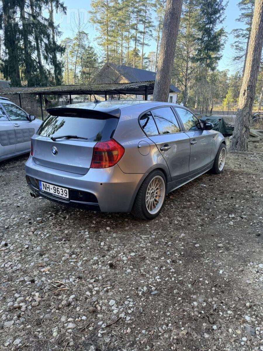 Zils BMW 120 2004 Liepāja, ar dzinēja tilpumu 2.00 L un nobraukumu 386 tūkst. km par 2800 €, foto 2 vietnē AUTOMOTO.COM.LV