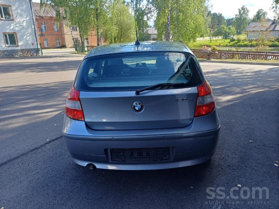 Синий БМВ 120 2004 в Валмиера, объемом двигателя 2.00 л и пробегом 235 тыс. км за 3900 €, фото 8 на AUTOMOTO.COM.LV