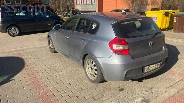 Blue BMW 120 2004 in Riga, with an engine capacity of 2.00 L and mileage of 291 thousand km for 1900 €, photo 6 on AUTOMOTO.COM.LV