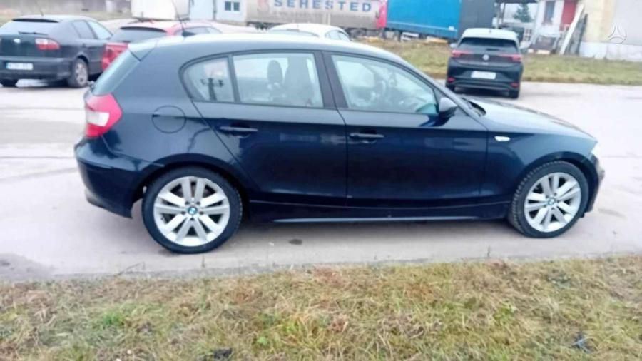 Zils BMW 120 2005 Panevēža, ar dzinēja tilpumu 2.00 L un nobraukumu 480 tūkst. km par 3900 €, foto 4 vietnē AUTOMOTO.COM.LV