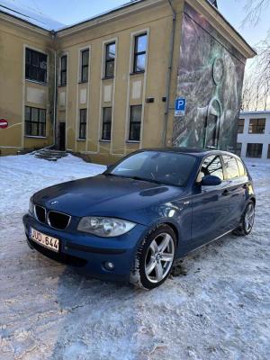 Blue BMW 120 2005 in Klaipeda, with an engine capacity of 2.00 L and mileage of 330 thousand km for 2350 €, photo  on AUTOMOTO.COM.LV