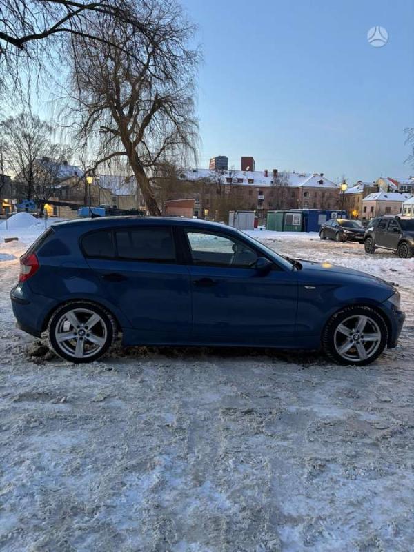 Blue BMW 120 2005 in Klaipeda, with an engine capacity of 2.00 L and mileage of 330 thousand km for 2350 €, photo 4 on AUTOMOTO.COM.LV