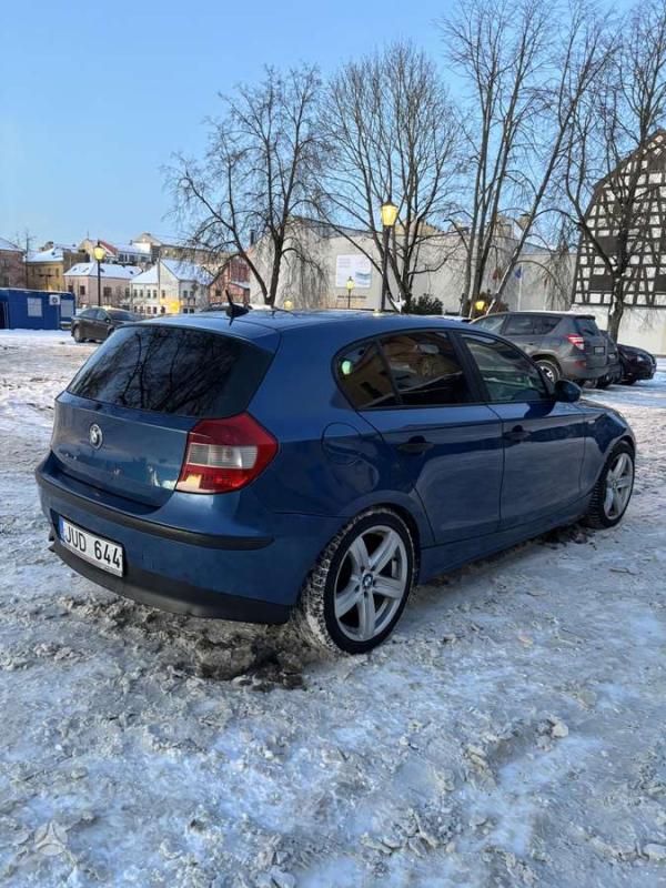 Blue BMW 120 2005 in Klaipeda, with an engine capacity of 2.00 L and mileage of 330 thousand km for 2350 €, photo 5 on AUTOMOTO.COM.LV