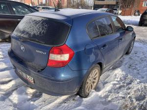 Blue BMW 120 2005 in Klaipeda, with an engine capacity of 2.00 L and mileage of 274 thousand km for 2600 €, photo 5 on AUTOMOTO.COM.LV