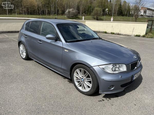Blue BMW 120 2005 in Vilnius, with an engine capacity of 2.00 L and mileage of 330 thousand km for 2750 €, photo 3 on AUTOMOTO.COM.LV