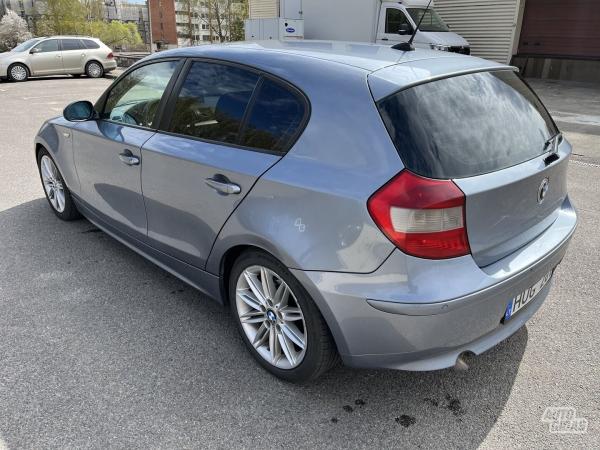 Blue BMW 120 2005 in Vilnius, with an engine capacity of 2.00 L and mileage of 330 thousand km for 2750 €, photo 6 on AUTOMOTO.COM.LV