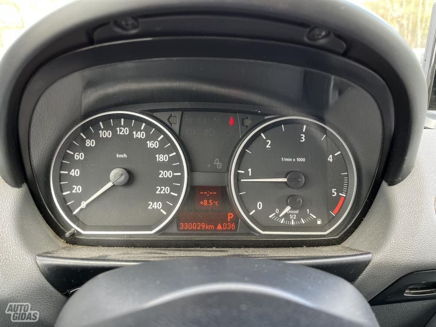 Zils BMW 120 2005 Viļņa, ar dzinēja tilpumu 2.00 L un nobraukumu 330 tūkst. km par 2750 €, foto 12 vietnē AUTOMOTO.COM.LV