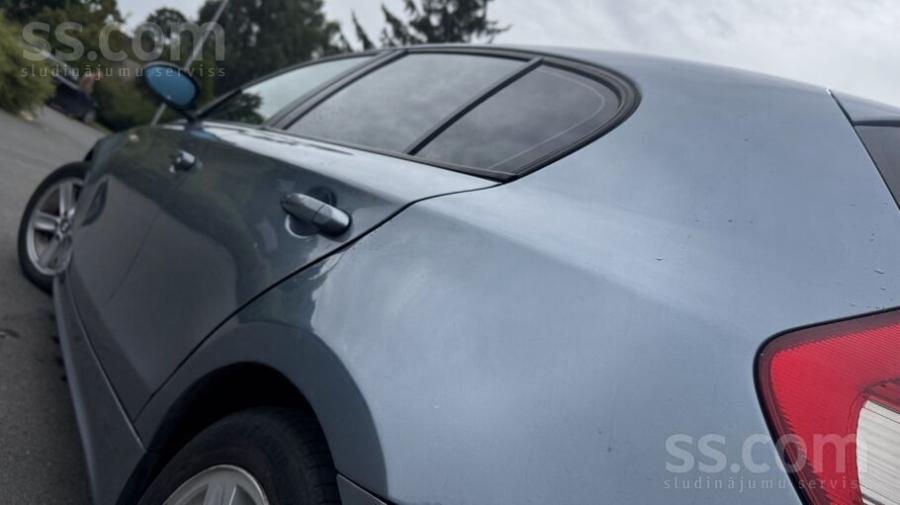 Zils BMW 120 2005 Rīga, ar dzinēja tilpumu 2.00 L un nobraukumu 308 tūkst. km par 2600 €, foto 7 vietnē AUTOMOTO.COM.LV