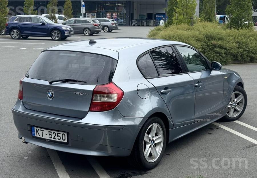 Zils BMW 120 2005 Rīga, ar dzinēja tilpumu 2.00 L un nobraukumu 308 tūkst. km par 2600 €, foto 8 vietnē AUTOMOTO.COM.LV