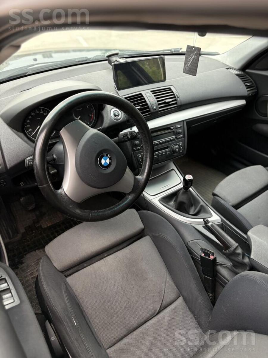 Zils BMW 120 2005 Rīga, ar dzinēja tilpumu 2.00 L un nobraukumu 333 tūkst. km par 3200 €, foto 6 vietnē AUTOMOTO.COM.LV