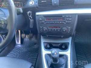 Blue BMW 120 2005 in Riga, with an engine capacity of 2.00 L and mileage of 340 thousand km for 3850 €, photo 19 on AUTOMOTO.COM.LV