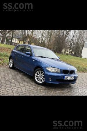 Blue BMW 120 2006 in Riga, with an engine capacity of 2.00 L and mileage of 263 thousand km for 4000 €, photo 2 on AUTOMOTO.COM.LV