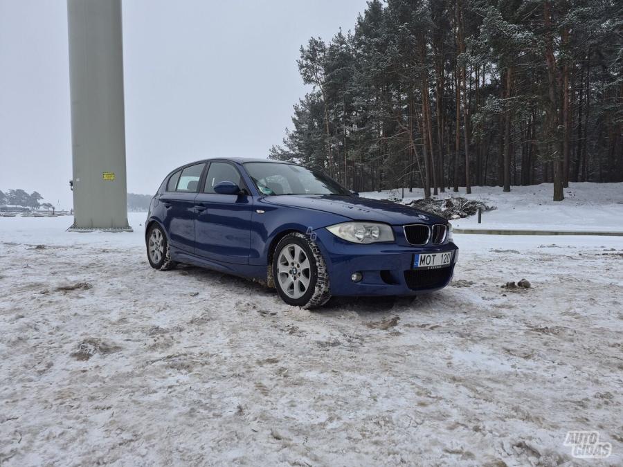 Blue BMW 120 2006 in Kaunas, with an engine capacity of 2.00 L and mileage of 244 thousand km for 2700 €, photo 1 on AUTOMOTO.COM.LV
