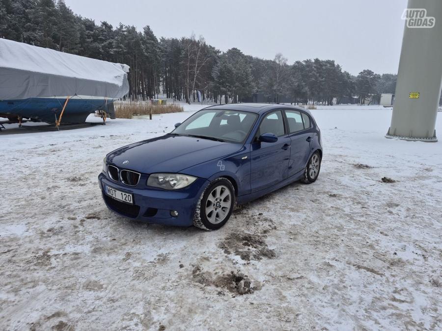 Blue BMW 120 2006 in Kaunas, with an engine capacity of 2.00 L and mileage of 244 thousand km for 2700 €, photo 4 on AUTOMOTO.COM.LV