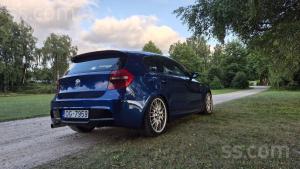 Zils BMW 120 2006 Rīga, ar dzinēja tilpumu 2.00 L un nobraukumu 304 tūkst. km par 3000 €, foto 4 vietnē AUTOMOTO.COM.LV