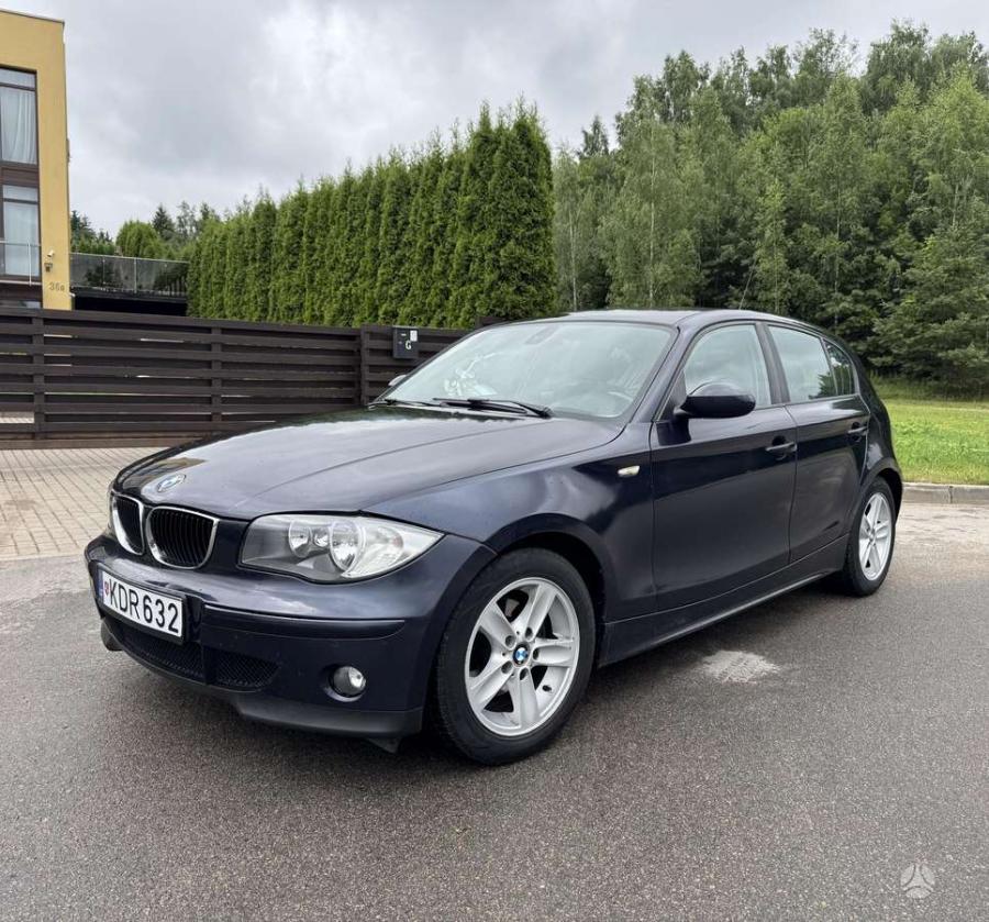 Zils BMW 120 2006 Viļņa, ar dzinēja tilpumu 2.00 L un nobraukumu 248 tūkst. km par 2200 €, foto 1 vietnē AUTOMOTO.COM.LV