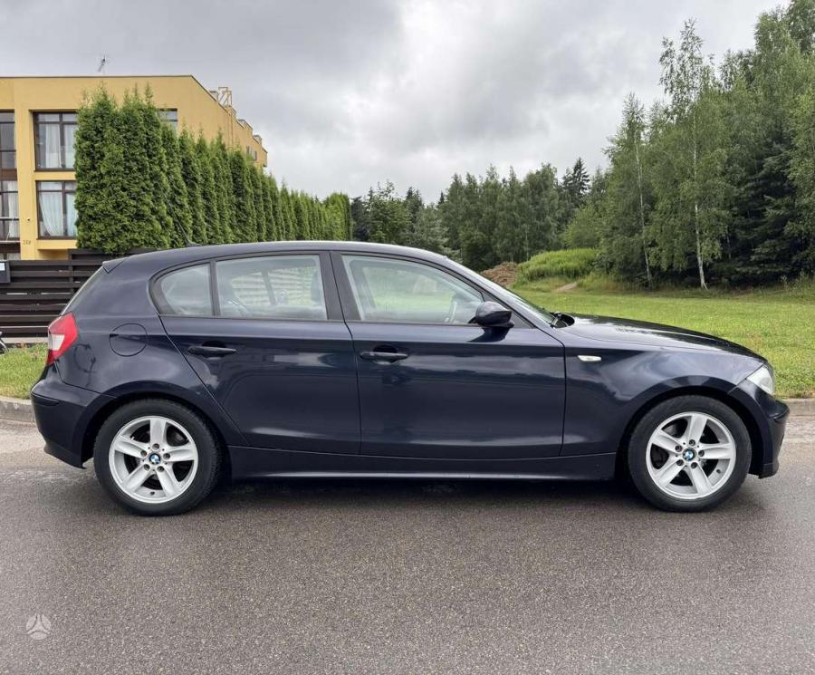 Zils BMW 120 2006 Viļņa, ar dzinēja tilpumu 2.00 L un nobraukumu 248 tūkst. km par 2200 €, foto 6 vietnē AUTOMOTO.COM.LV