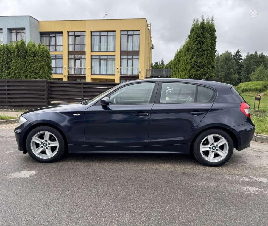 Zils BMW 120 2006 Viļņa, ar dzinēja tilpumu 2.00 L un nobraukumu 248 tūkst. km par 2200 €, foto 7 vietnē AUTOMOTO.COM.LV