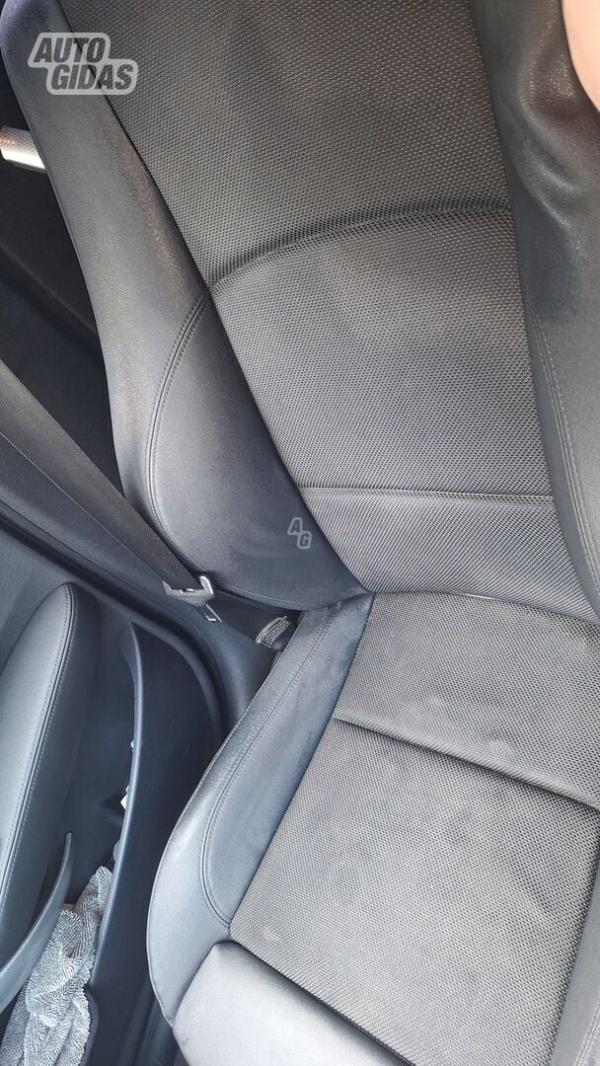 Blue BMW 120 2006 in Panevezys, with an engine capacity of 2.00 L and mileage of 303 thousand km for 3200 €, photo 5 on AUTOMOTO.COM.LV