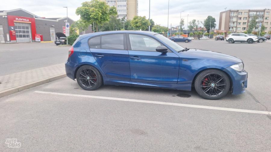 Zils BMW 120 2006 Panevēža, ar dzinēja tilpumu 2.00 L un nobraukumu 303 tūkst. km par 3200 €, foto 11 vietnē AUTOMOTO.COM.LV