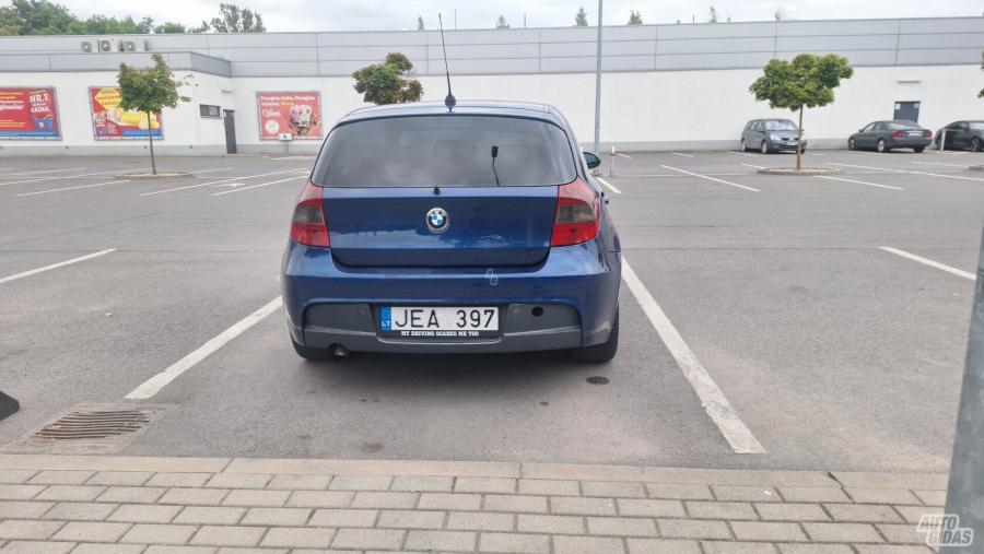 Zils BMW 120 2006 Panevēža, ar dzinēja tilpumu 2.00 L un nobraukumu 303 tūkst. km par 3200 €, foto 12 vietnē AUTOMOTO.COM.LV