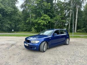 Blue BMW 120 2006 in Riga, with an engine capacity of 2.00 L and mileage of 305 thousand km for 3650 €, photo 3 on AUTOMOTO.COM.LV