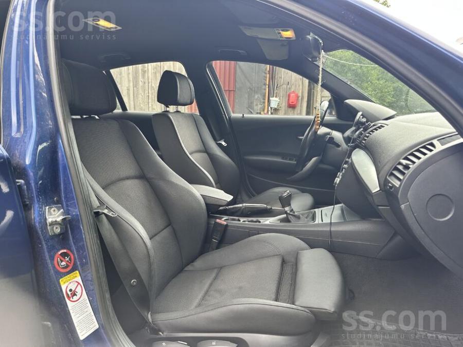Blue BMW 120 2006 in Riga, with an engine capacity of 2.00 L and mileage of 305 thousand km for 3650 €, photo 5 on AUTOMOTO.COM.LV