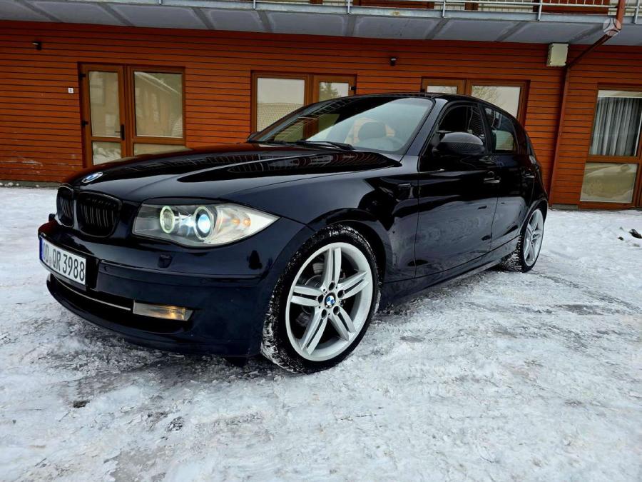 Blue BMW 120 2007 in Marijampole, with an engine capacity of 2.00 L and mileage of 281 thousand km for 4200 €, photo 2 on AUTOMOTO.COM.LV