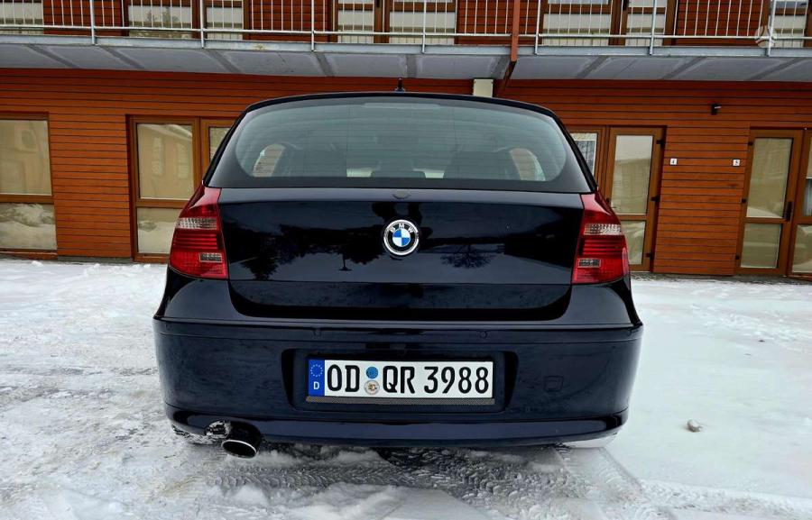 Blue BMW 120 2007 in Marijampole, with an engine capacity of 2.00 L and mileage of 281 thousand km for 4200 €, photo 8 on AUTOMOTO.COM.LV
