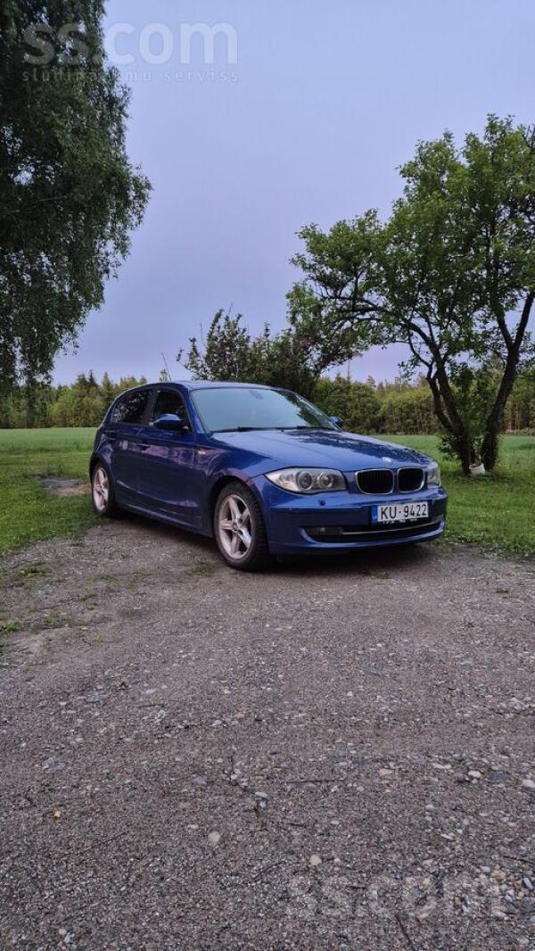 Blue BMW 120 2007 in Valmiera, with an engine capacity of 2.00 L and mileage of 400 thousand km for 3050 €, photo 2 on AUTOMOTO.COM.LV