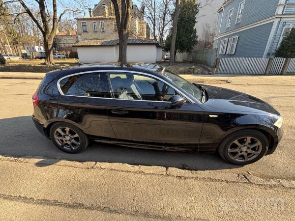 Zils BMW 120 2007 Rīga, ar dzinēja tilpumu 2.00 L un nobraukumu 266 tūkst. km par 2990 €, foto 8 vietnē AUTOMOTO.COM.LV