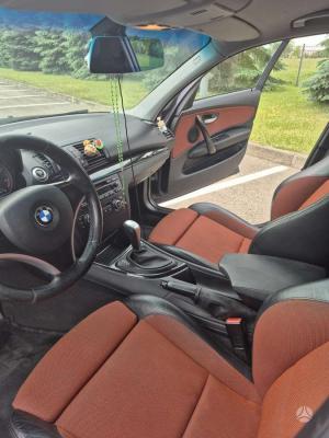 Blue BMW 120 2007 in Kaunas, with an engine capacity of 2.00 L and mileage of 404 thousand km for 2900 €, photo 11 on AUTOMOTO.COM.LV