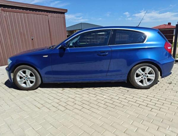 Blue BMW 120 2007 in Kaisiadorys, with an engine capacity of 2.00 L and mileage of 228 thousand km for 3500 €, photo 3 on AUTOMOTO.COM.LV