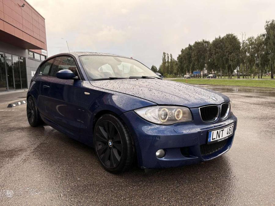 Zils BMW 120 2008 Kretinga, ar dzinēja tilpumu 2.00 L un nobraukumu 290 tūkst. km par 3000 €, foto 1 vietnē AUTOMOTO.COM.LV