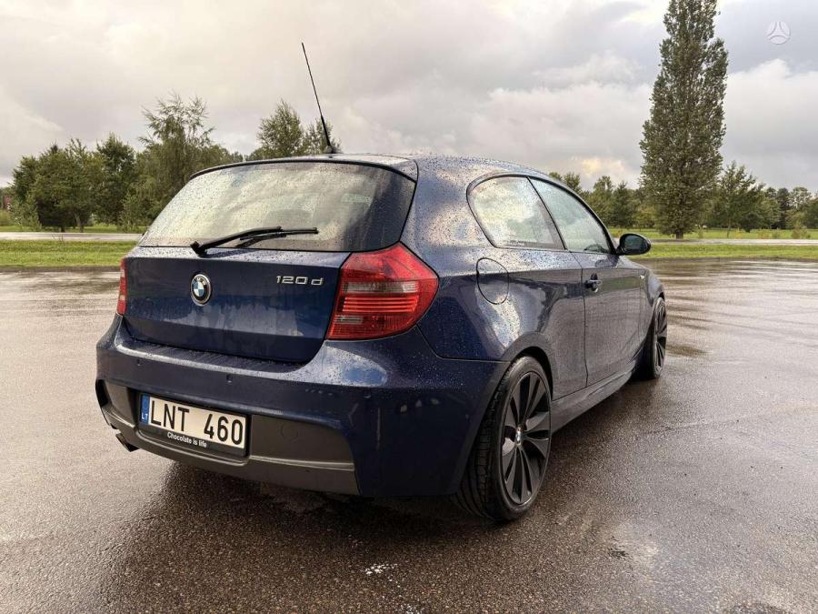 Zils BMW 120 2008 Kretinga, ar dzinēja tilpumu 2.00 L un nobraukumu 290 tūkst. km par 3000 €, foto 3 vietnē AUTOMOTO.COM.LV