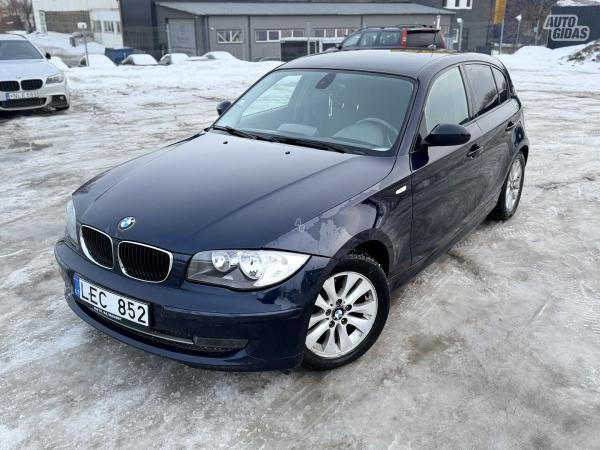 Blue BMW 120 2009 in Kaunas, with an engine capacity of 2.00 L and mileage of 300 thousand km for 2700 €, photo 1 on AUTOMOTO.COM.LV