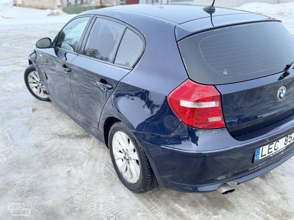 Blue BMW 120 2009 in Kaunas, with an engine capacity of 2.00 L and mileage of 300 thousand km for 2700 €, photo 7 on AUTOMOTO.COM.LV