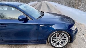 Blue BMW 120 2010 in Utena, with an engine capacity of 2.00 L and mileage of 356 thousand km for 3200 €, photo 12 on AUTOMOTO.COM.LV
