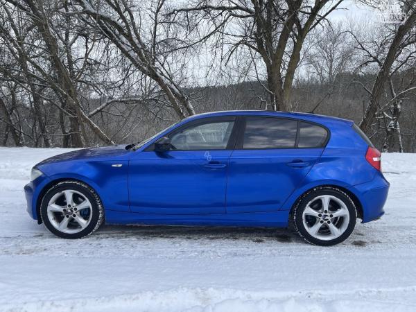 Blue BMW 120 2010 in Ariogala, with an engine capacity of 2.00 L and mileage of 214 thousand km for 1550 €, photo 4 on AUTOMOTO.COM.LV