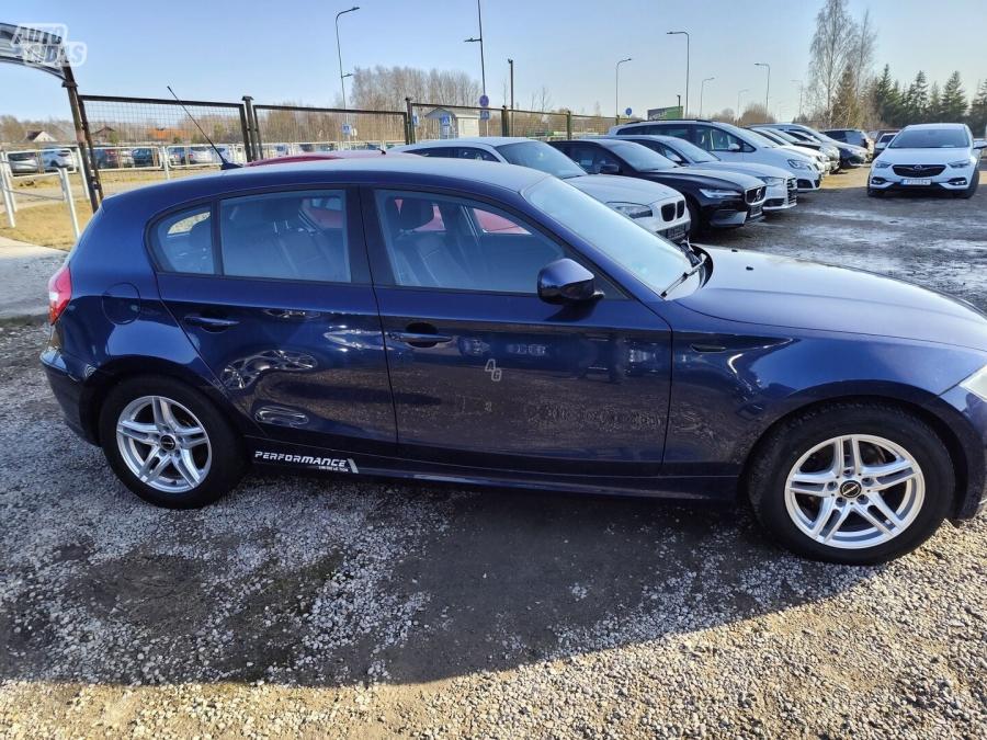 Zils BMW 120 2010 Utena, ar dzinēja tilpumu 2.00 L un nobraukumu 230 tūkst. km par 3650 €, foto 9 vietnē AUTOMOTO.COM.LV