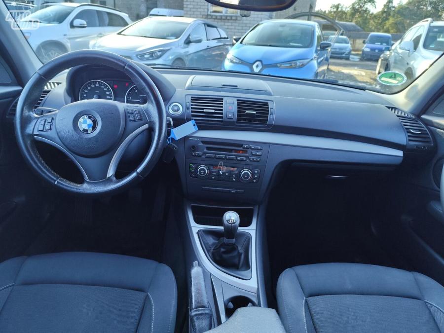 Zils BMW 120 2010 Utena, ar dzinēja tilpumu 2.00 L un nobraukumu 230 tūkst. km par 3650 €, foto 16 vietnē AUTOMOTO.COM.LV