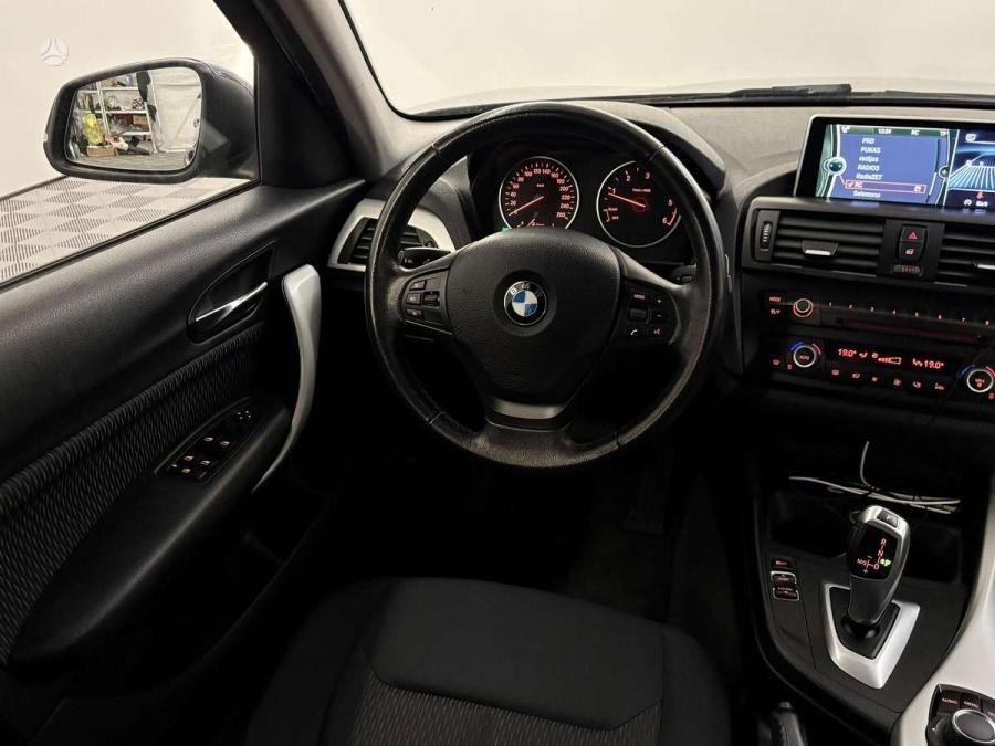 Blue BMW 120 2012 in Marijampole, with an engine capacity of 2.00 L and mileage of 215 thousand km for 6999 €, photo 14 on AUTOMOTO.COM.LV
