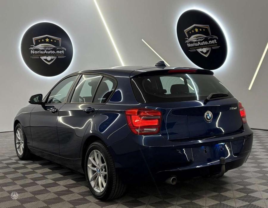 Blue BMW 120 2012 in Marijampole, with an engine capacity of 2.00 L and mileage of 215 thousand km for 6999 €, photo 19 on AUTOMOTO.COM.LV