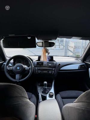 Blue BMW 120 2013 in Kazlu Ruda, with an engine capacity of 2.00 L and mileage of 285 thousand km for 6700 €, photo 18 on AUTOMOTO.COM.LV